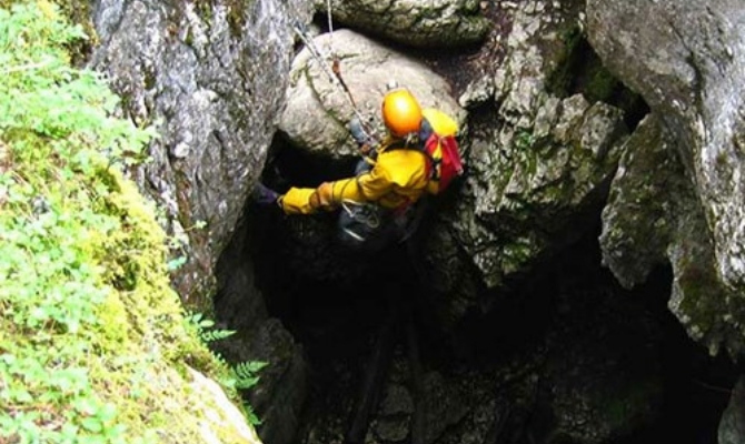 Abseiling | Notts Outdoors